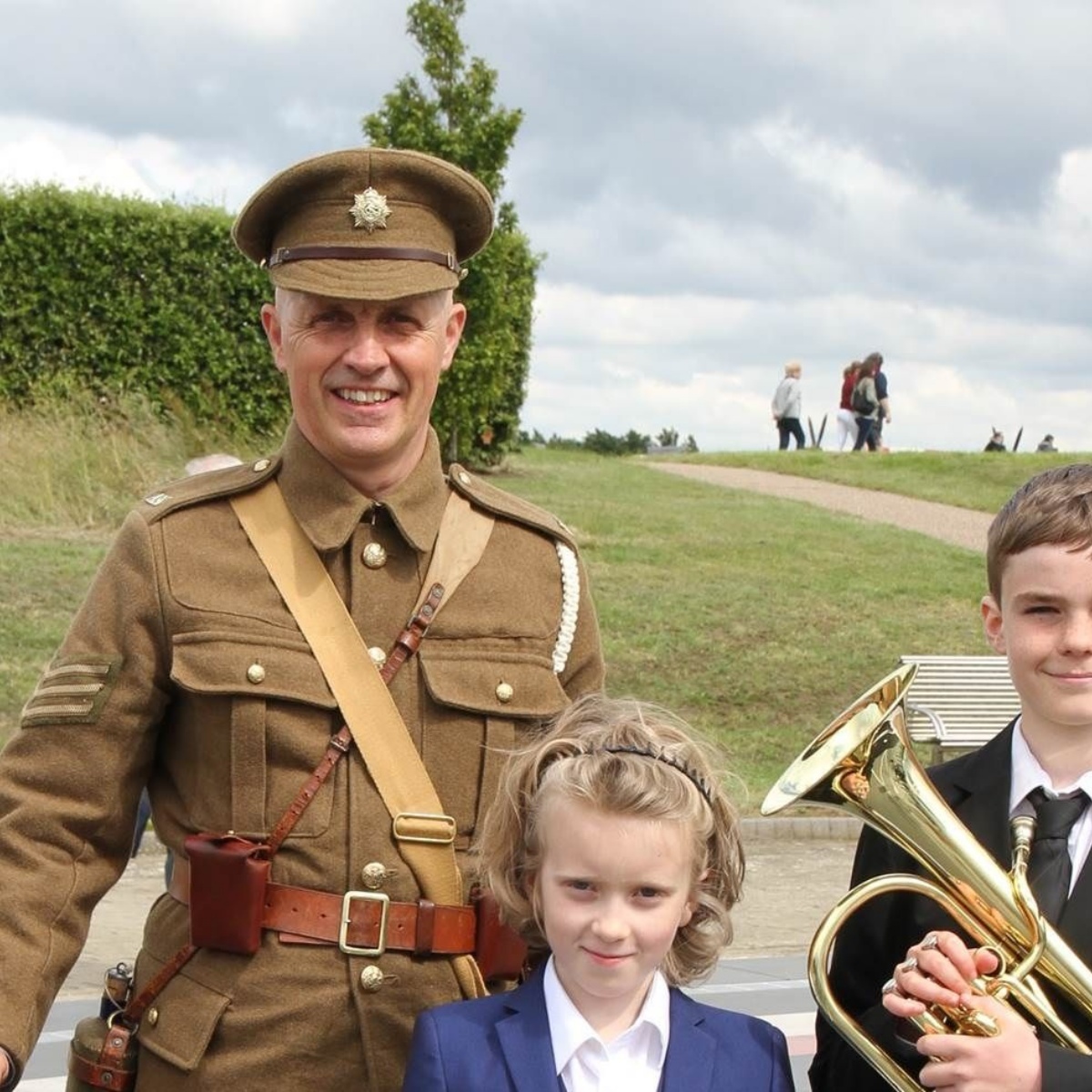 WW1 Memorial - Loughton School